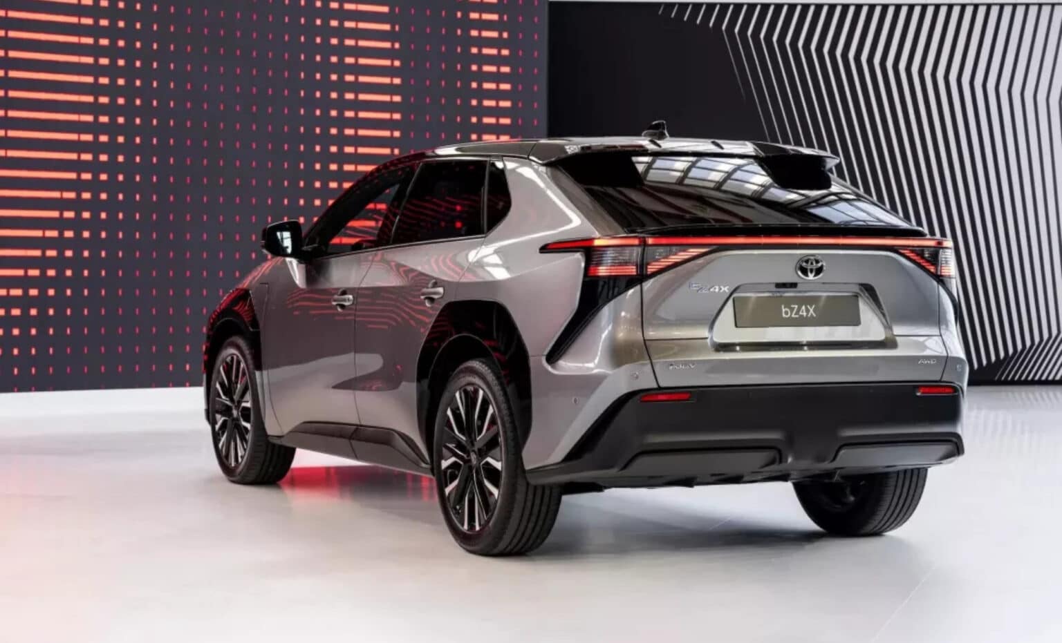 Toyota Targets 2027 to Launch World’s First All-Solid-State EV