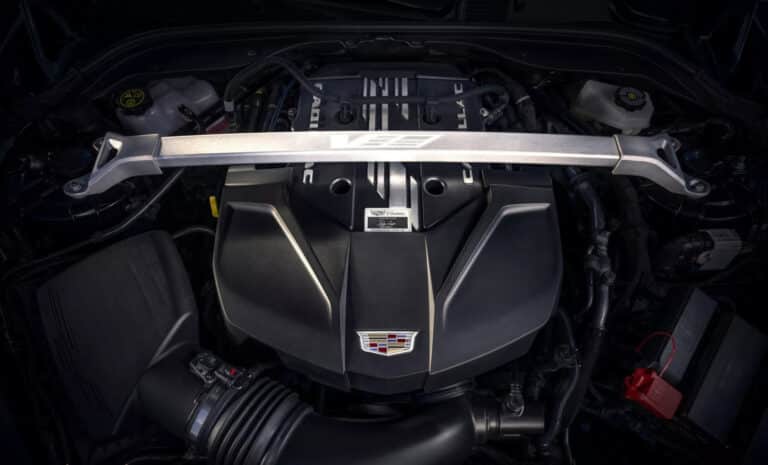 GM Confirms New Small-Block V-8 in Two Displacements for Next-Gen ...