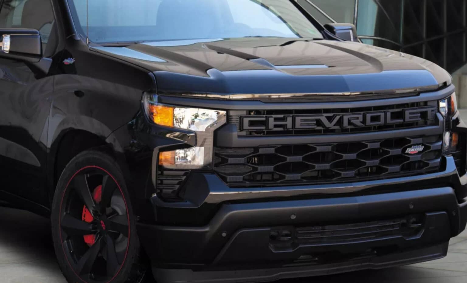 Yenko’s 1,000-Hp Silverado Brings Back the Street Truck With a Stick ...
