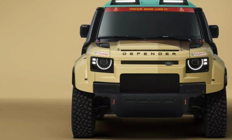 Land Rover Unveils Defender Dakar D7X-R: Flight Mode and a V8 Engine ...