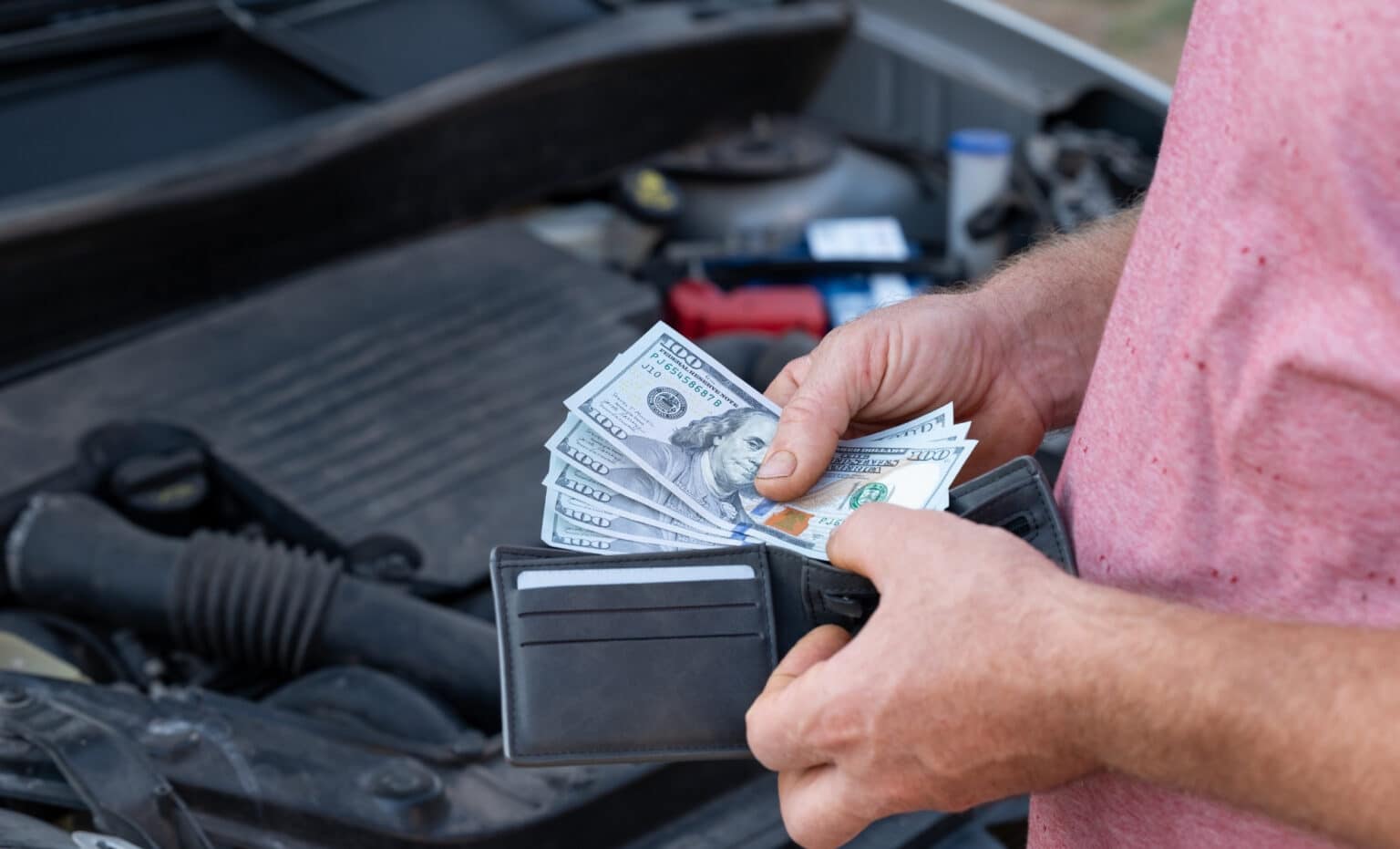 It’s Not Just Design: Here’s Why Your Car’s Windshield Has Those Tiny ...