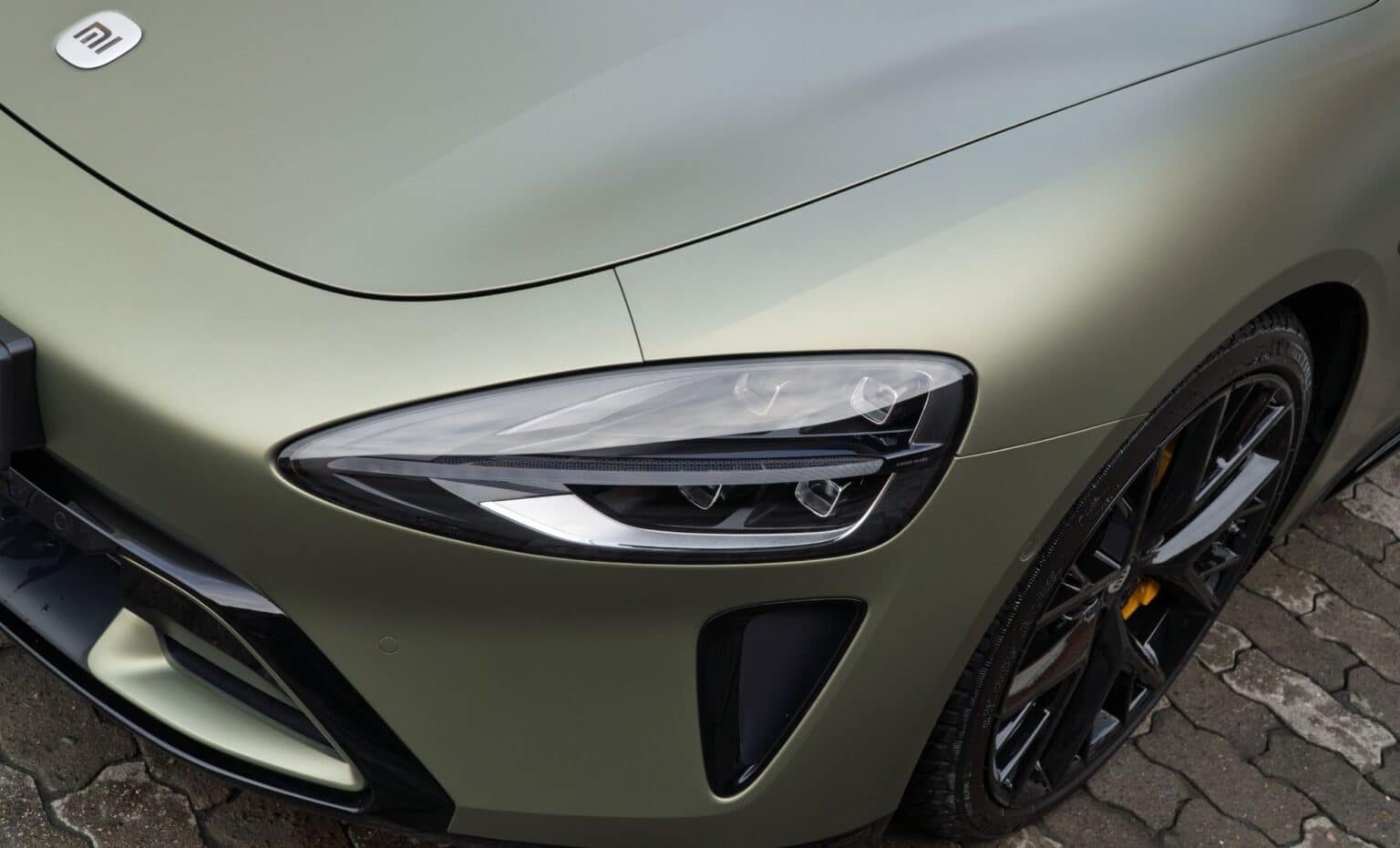 The Origin and Meaning of Padiddle, the One-Headlight Car Game