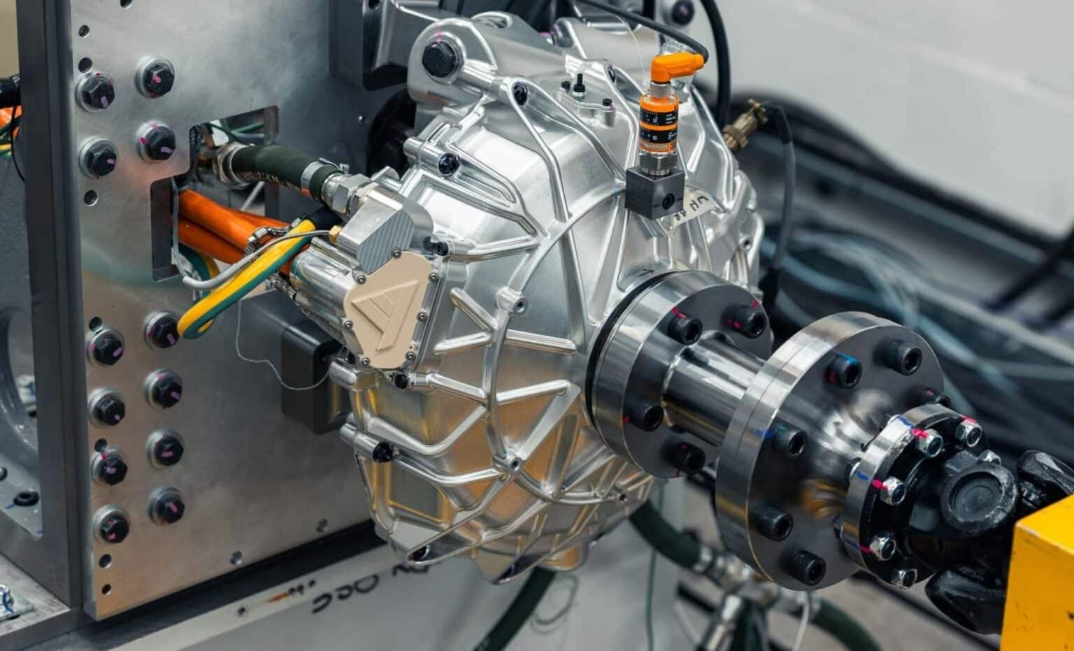 This Tiny Electric Motor Can Power Your EV with 1,000 HP — And Fits ...