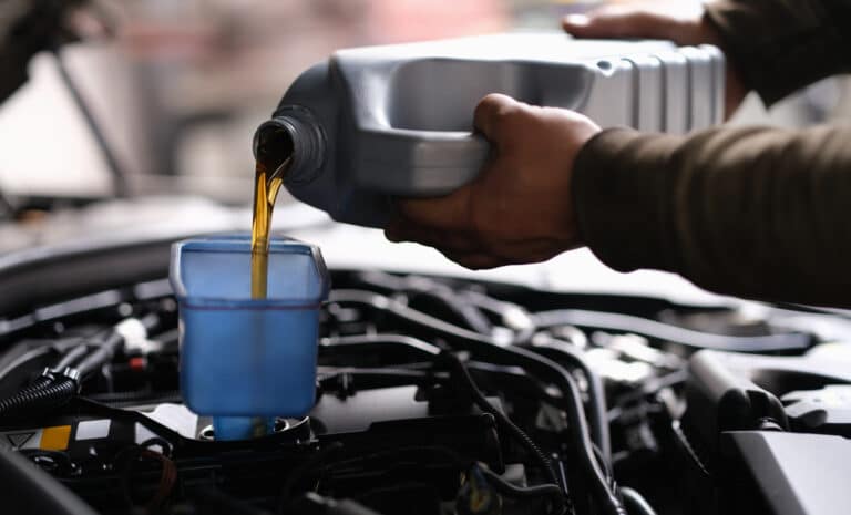 Semi-Synthetic vs Synthetic Blend Oil: What’s the Real Difference in ...