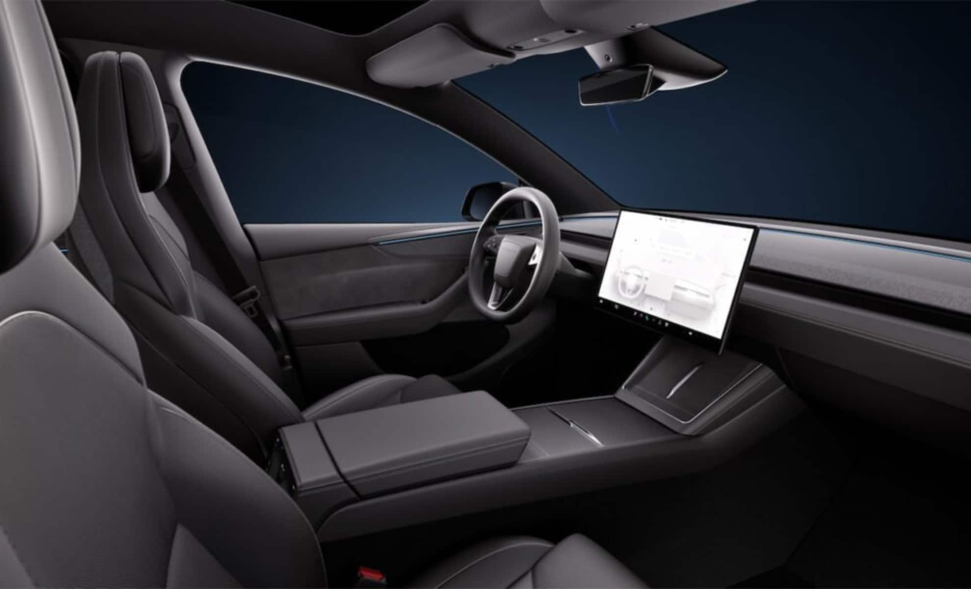 Tesla Upgrades Model Y in China With 16-Inch 2K Screen and Black Headliner