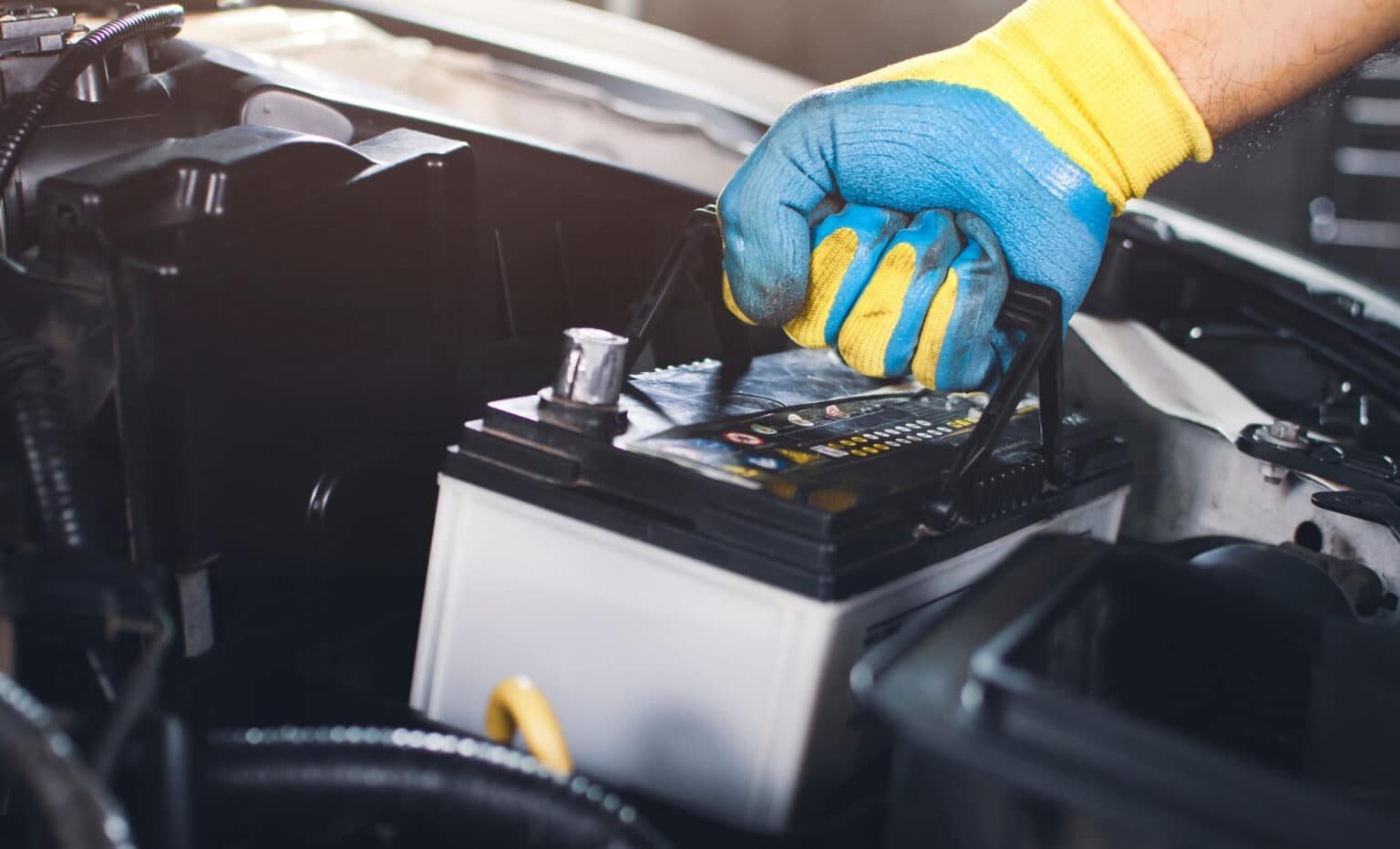 5 Essential Tips to Extend the Life of Your Car Battery