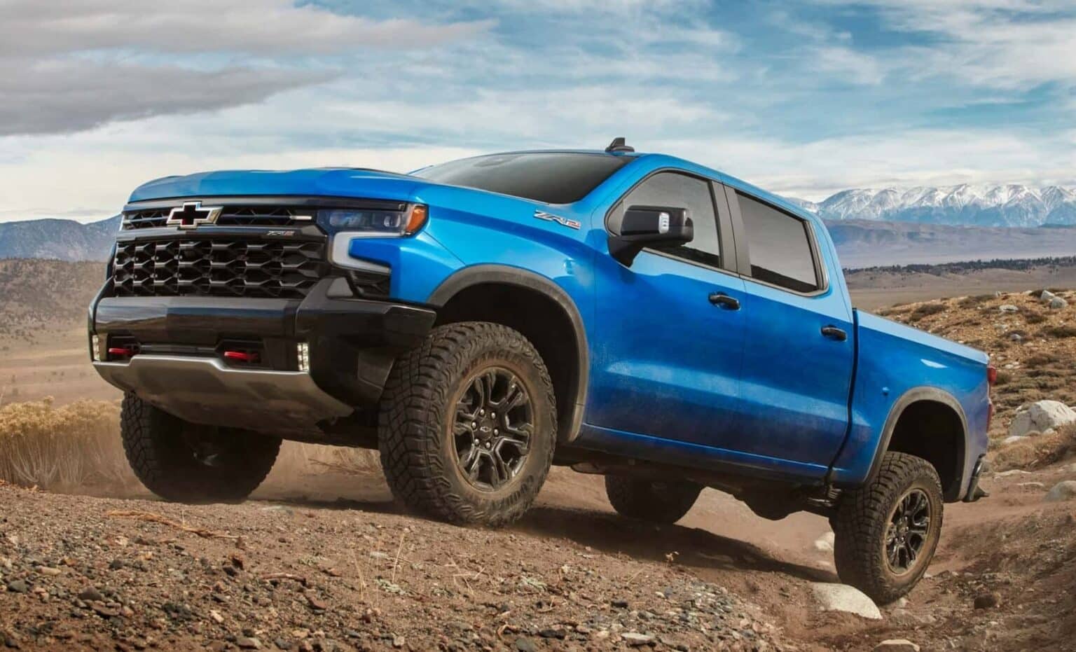 Gas Isn’t Dead: GM’s Next Silverado Proves the V8 Still Has a Future
