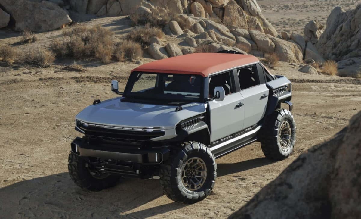 The New Hummer X Packs Seven Dashboard Screens and a Radical Interior ...