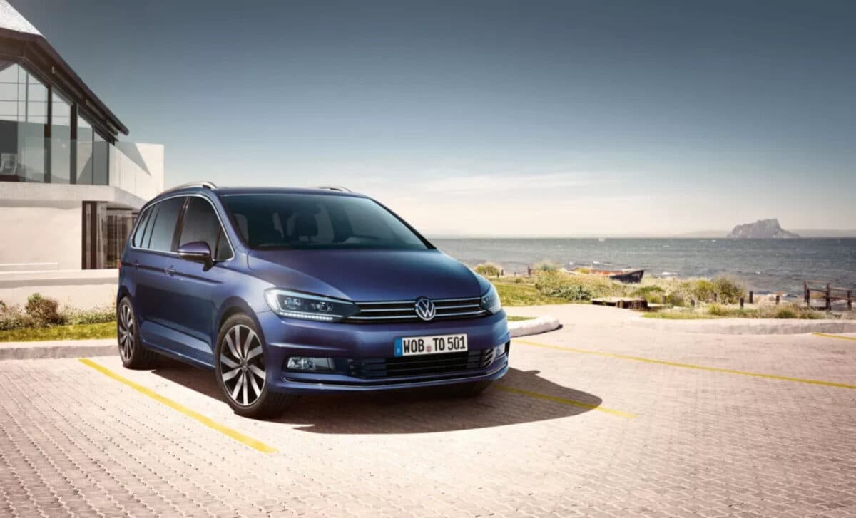 More Than 2.3 Million Built, and Now Volkswagen’s Family Minivan Is ...