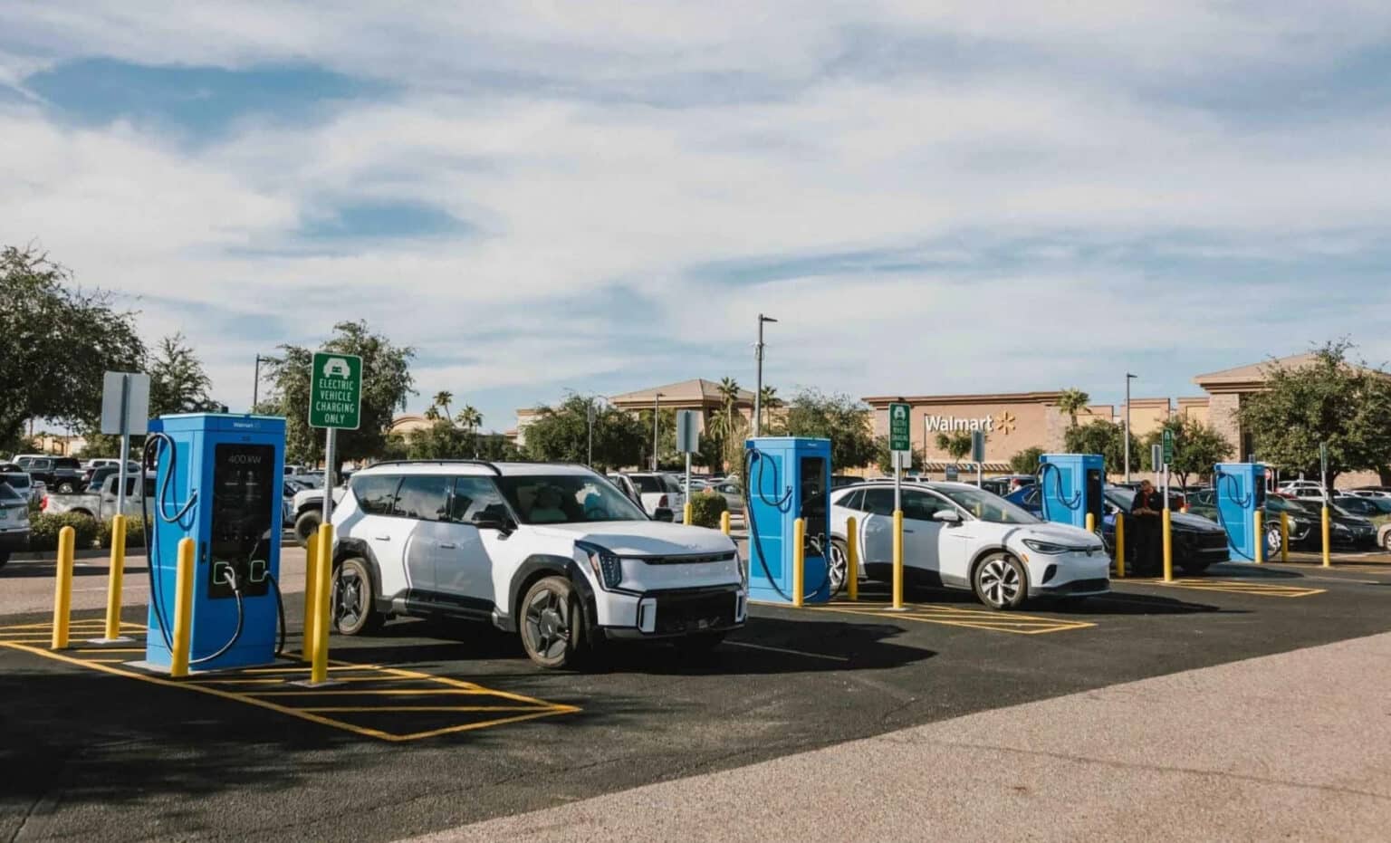 The United States Is Installing Fast EV Chargers, but Most Cars Still ...
